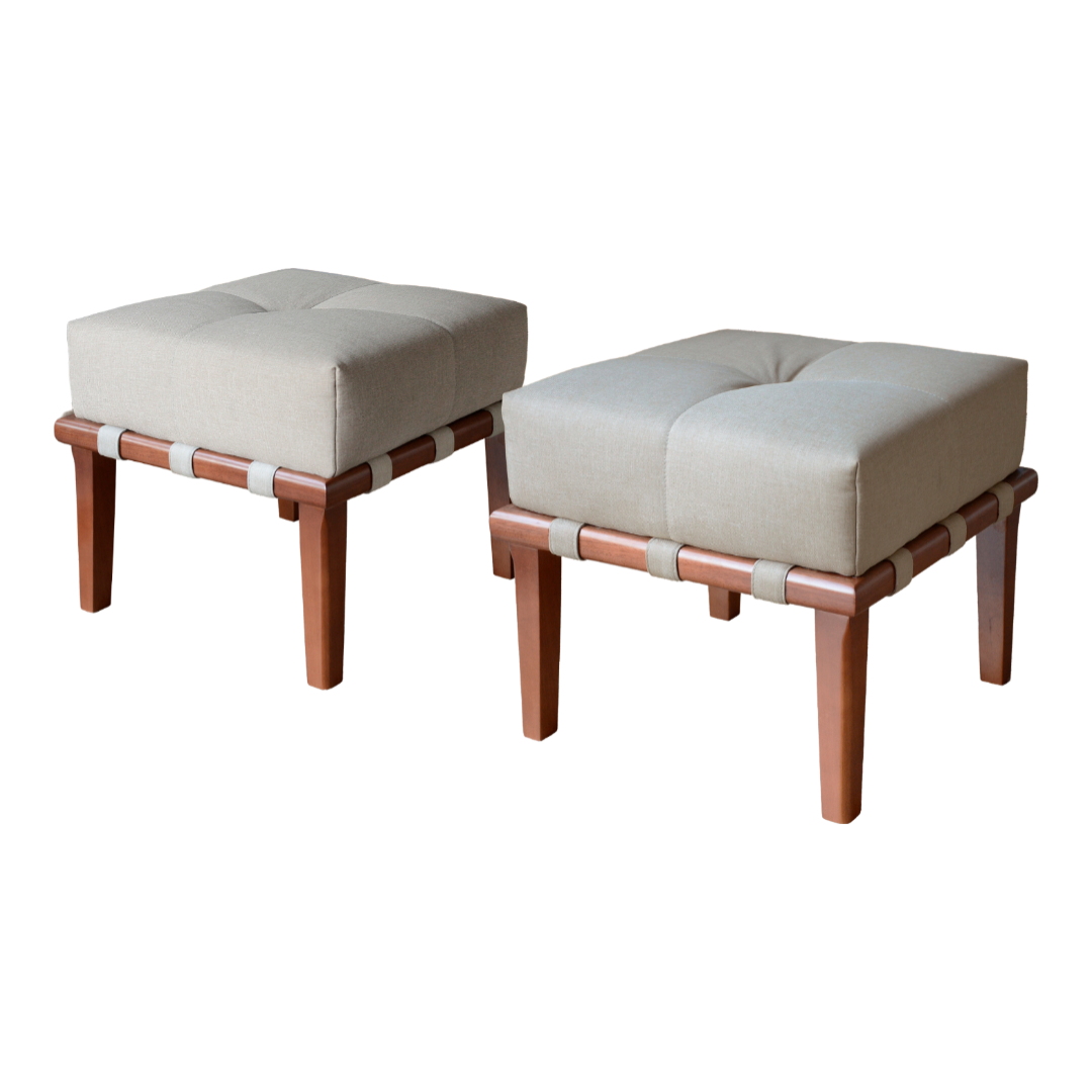 Jogo de Banco Puff Otto Base de Madeira com Tecido Linho cor Cru - SOB ...